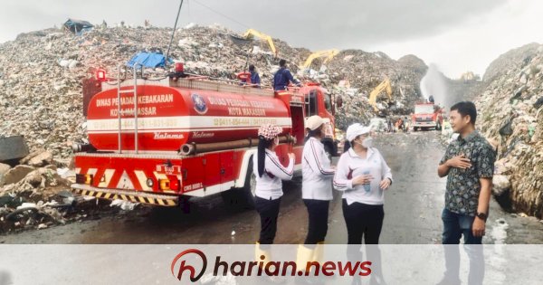 Dlh Makassar Mengurangi Bau Sampah Di Tpa Dengan Penyemprotan Larutan