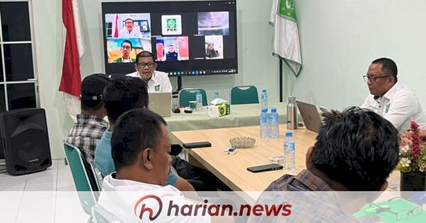 Azhar Arsyad Serahkan Tali Asih Rp 107 Juta Bagi Caleg Gagal 2024